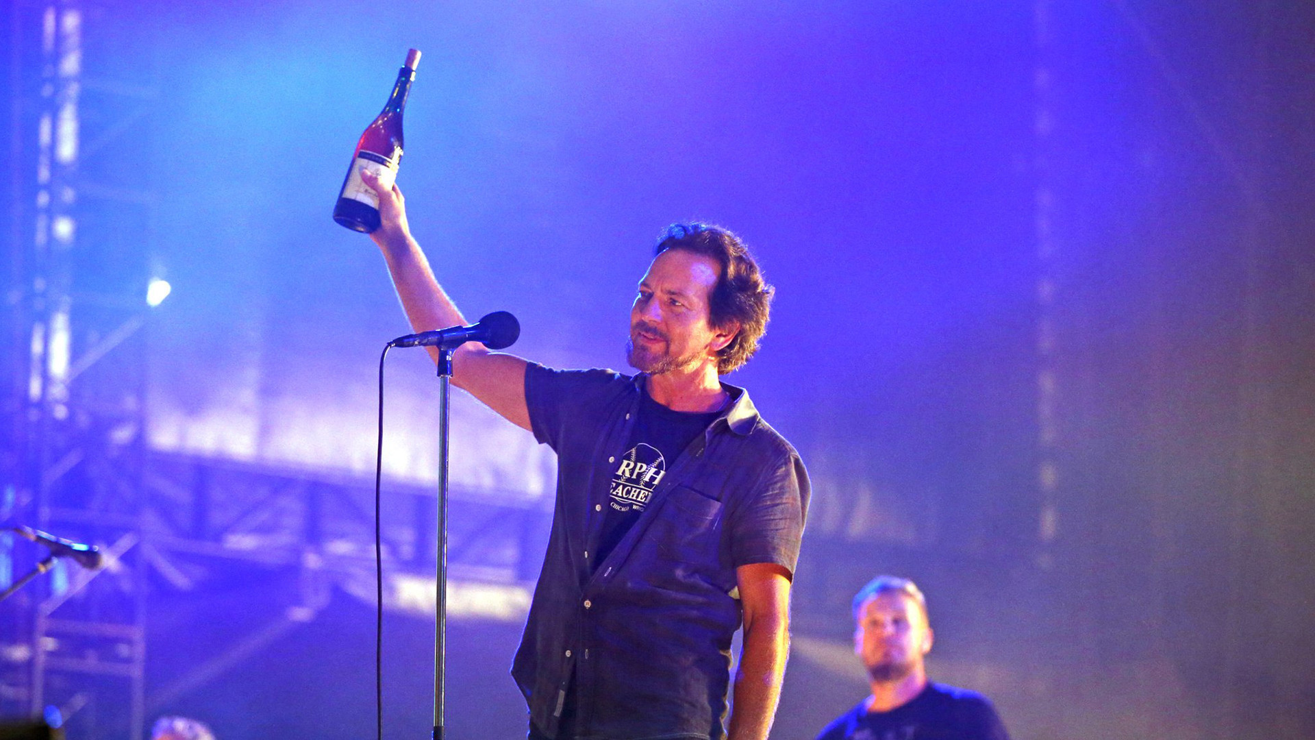 Eddie Vedder Wallpapers ·① WallpaperTag